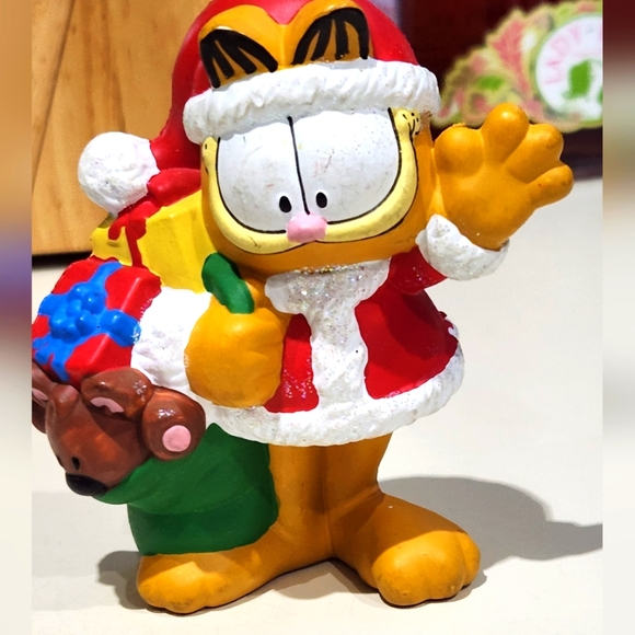 Garfield | Holiday | Garfield Santa Ornament Or Just Place On Desk ...